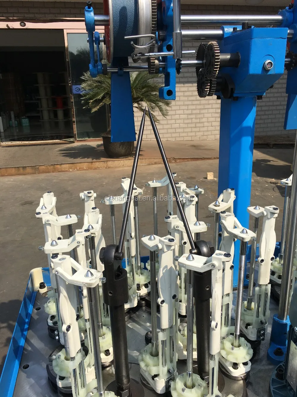 17 Spindle Flat Leather Cord Braiding Machine Supplier - Buy 17 Spindle ...