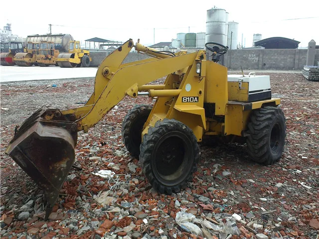 Used TCM Mini Wheel Loader 810 - High Digging Power