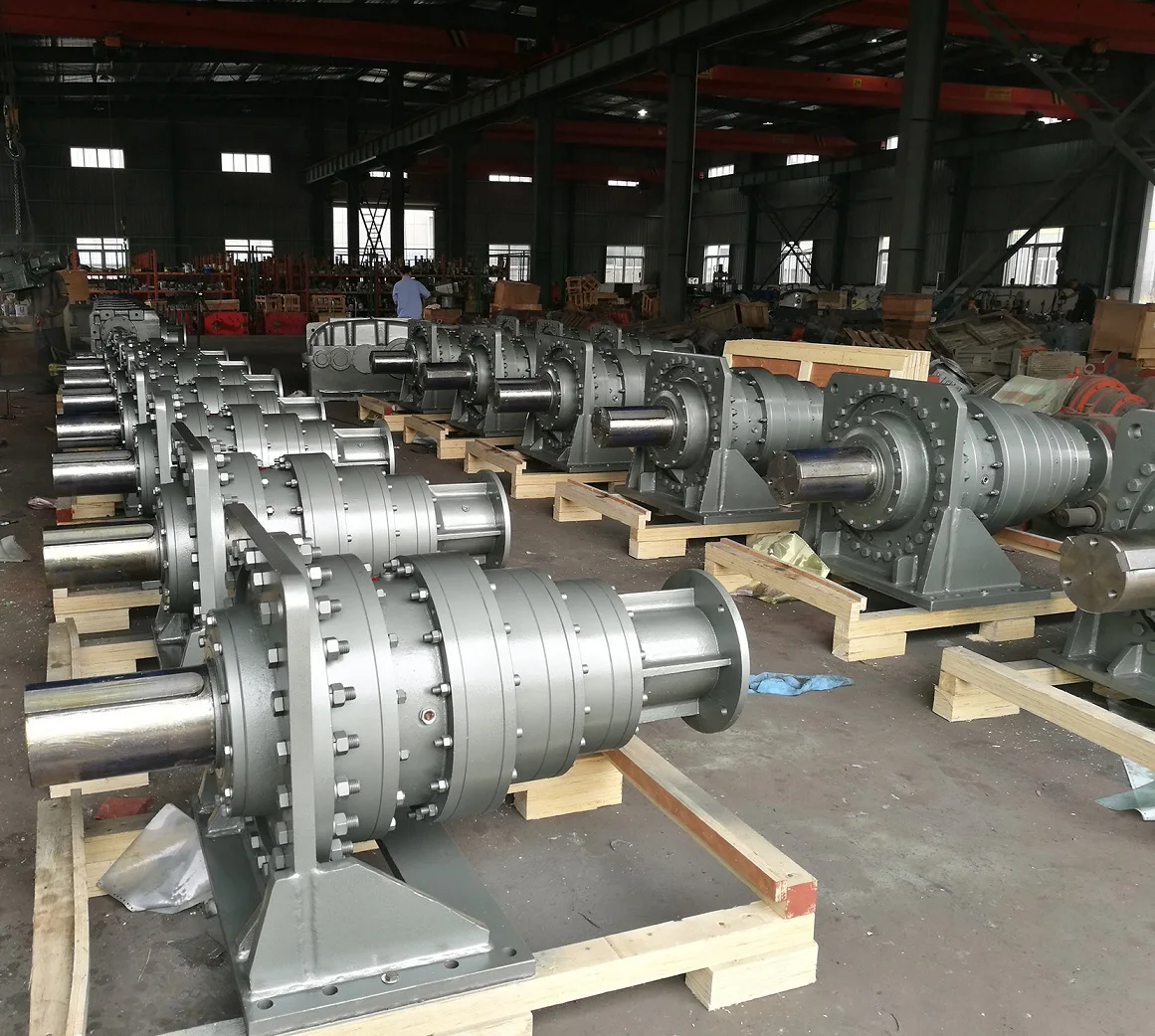 Low Speed Helical Geared Motors Wind Turbine Gearbox - Buy Wind Turbine ...