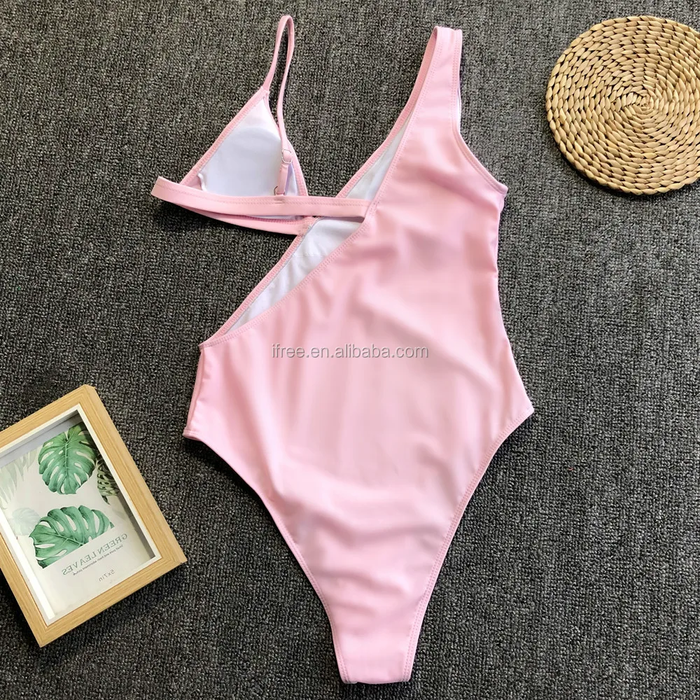 2021 Oem 18 Teen Hot Sexy Bikini Young Women Swimwear Open Micro Bikini