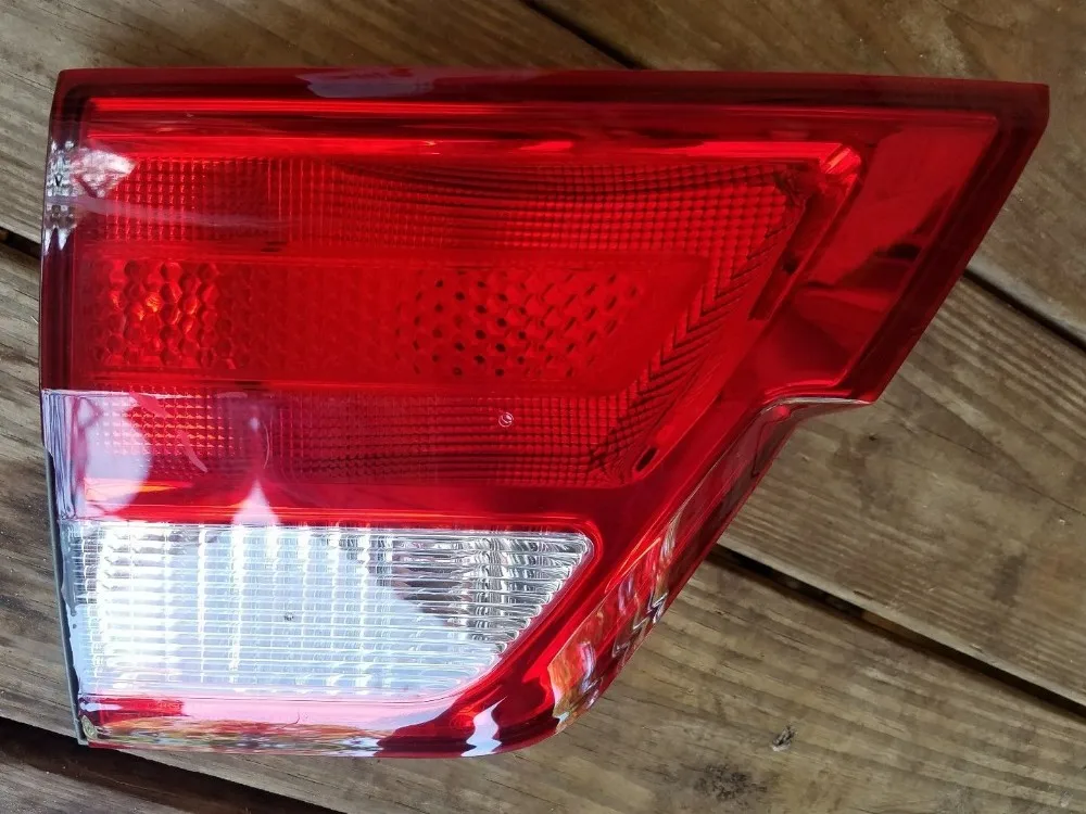 57010274AF 57010275AF Back up Light for Jeep Grand Cherokee 2011-2013 ...