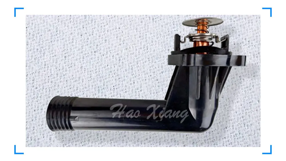 High Quality Thermostat Housing Assembly 11531739752 / 11 53 1 739 752 ...