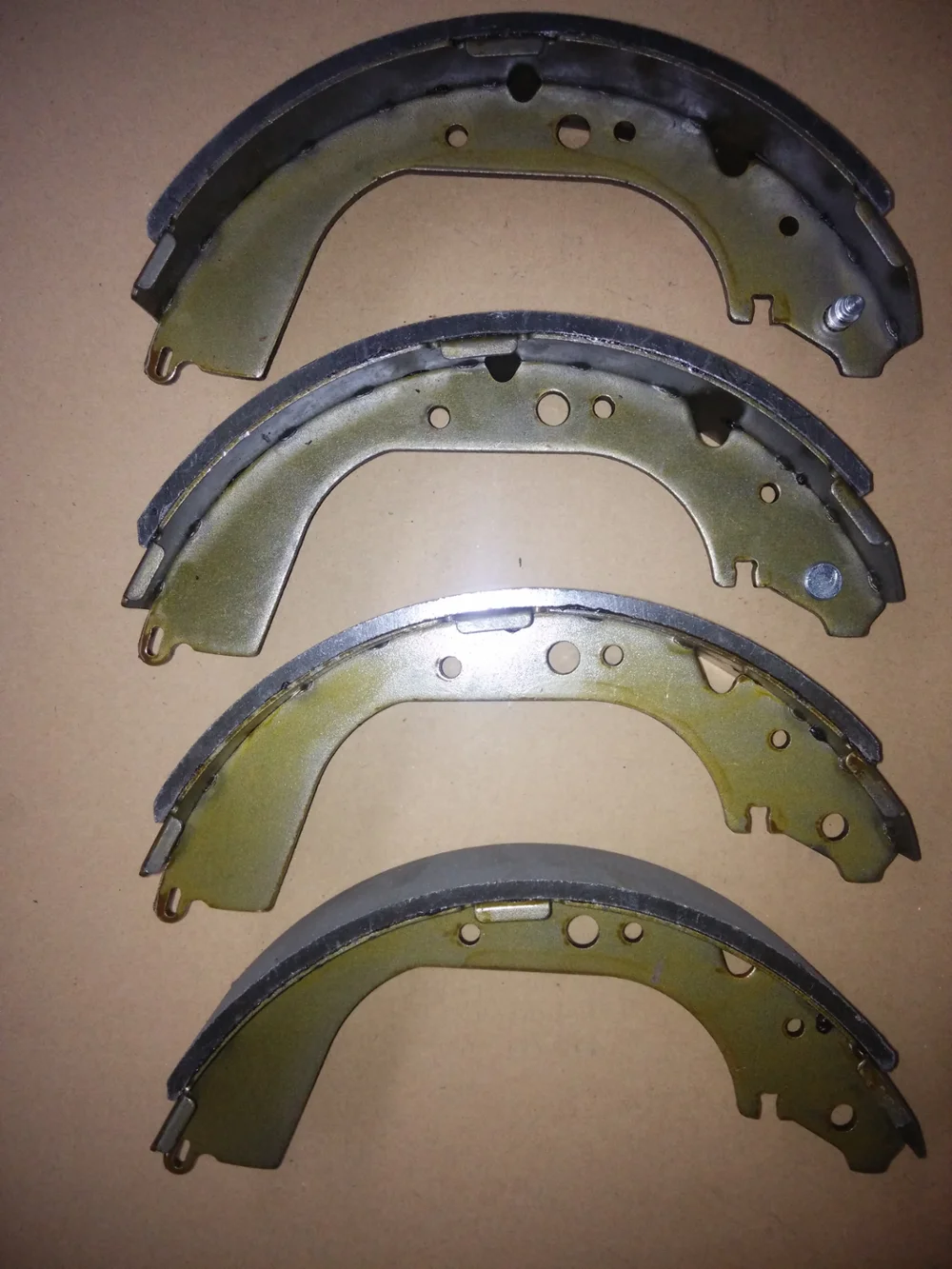 Isuzi Truck 8 Ton Brake Shoe Oem No. 5878316930 - KYE