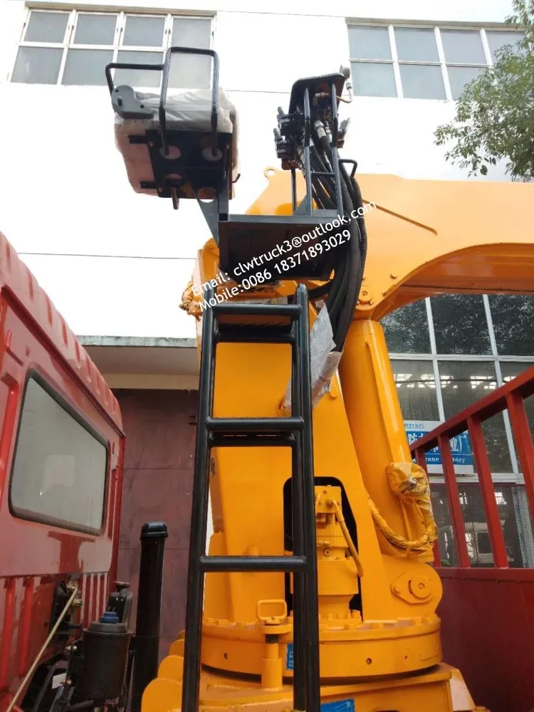 Forland Dump Truck with Crane - Versatile & Powerful