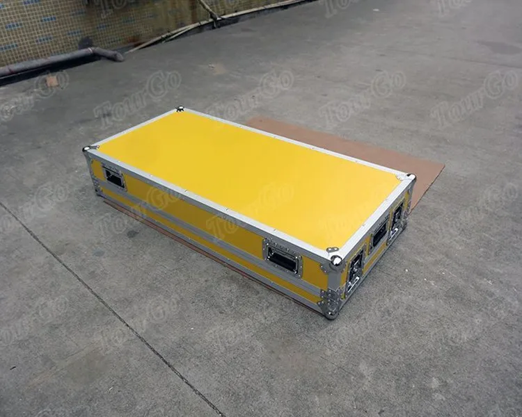 Portable Z-Style DJ Table Flight Case with Handles & Wheels for Easy ...