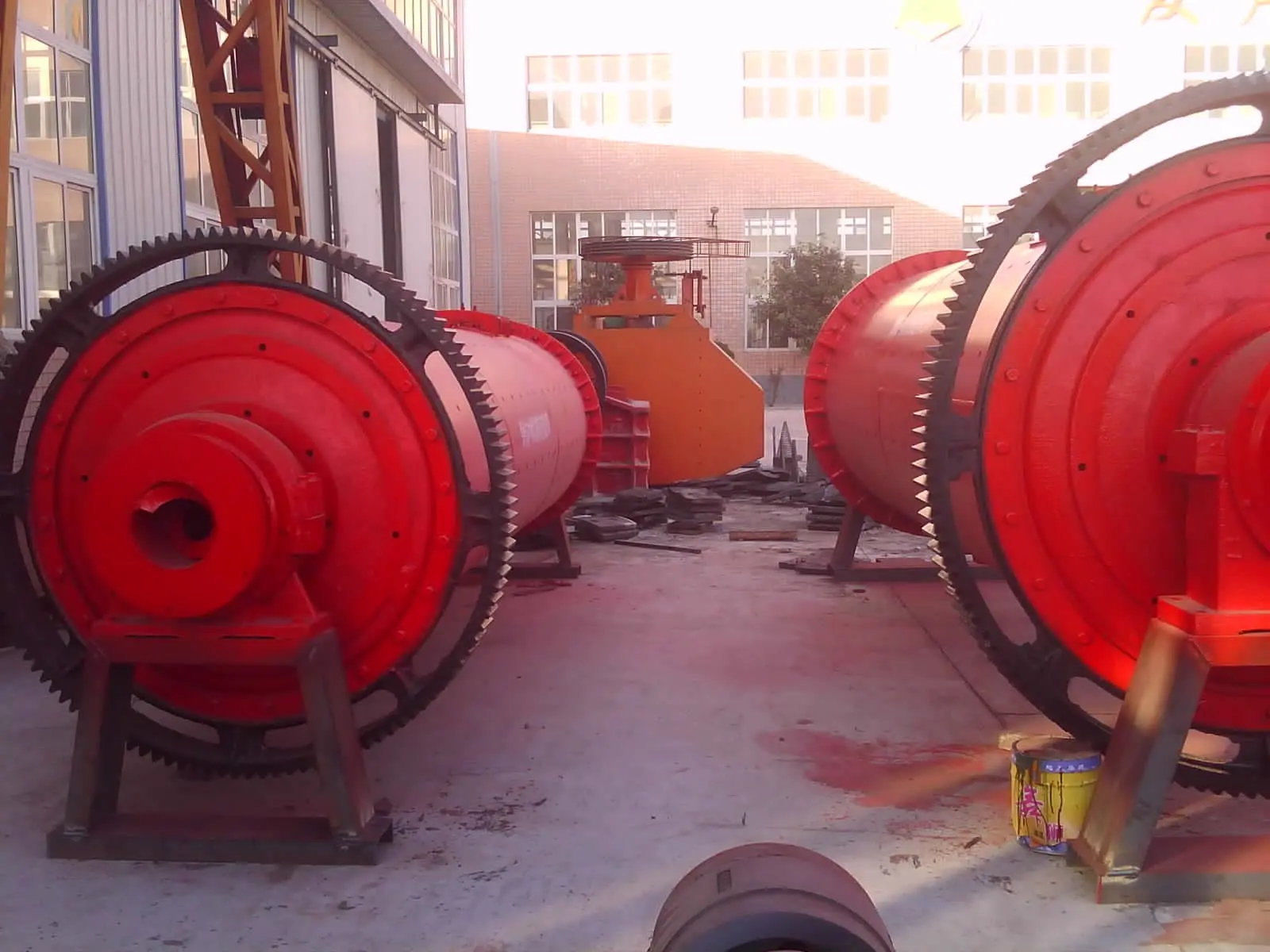 Fine Crushing Cement Ball Mill / Cement Grinding Machine / Cement Plant ...