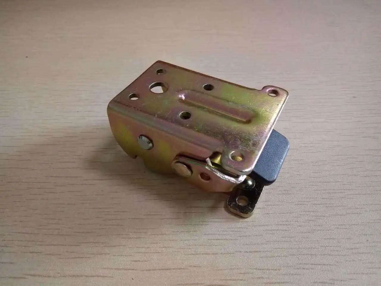 Furniture Folding Hinge Bracket Adjustable Recliner Chair Leg Hinge ...