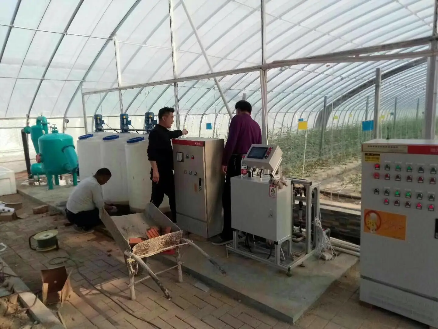 Hydroponic Fertigation Systems - Intelligent Control Apps