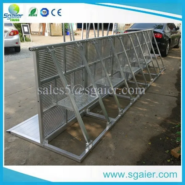 Retractable Concert Fence & Movable Chain Link Fence - Oem | Wholesale