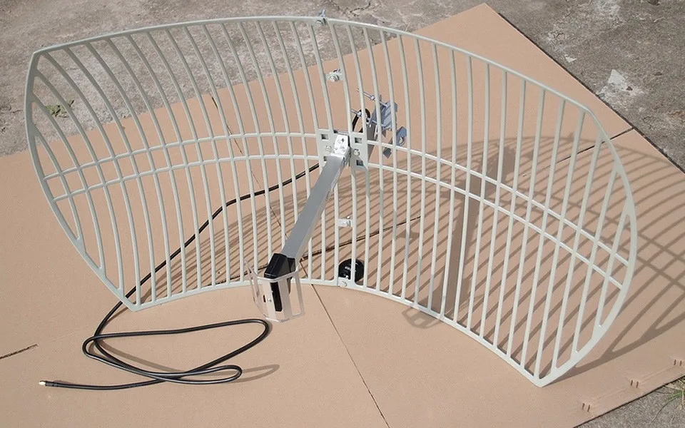 High Gain 20dbi Antenna for 824~960 Mhz - Lintratek OSG-20NK-82/96