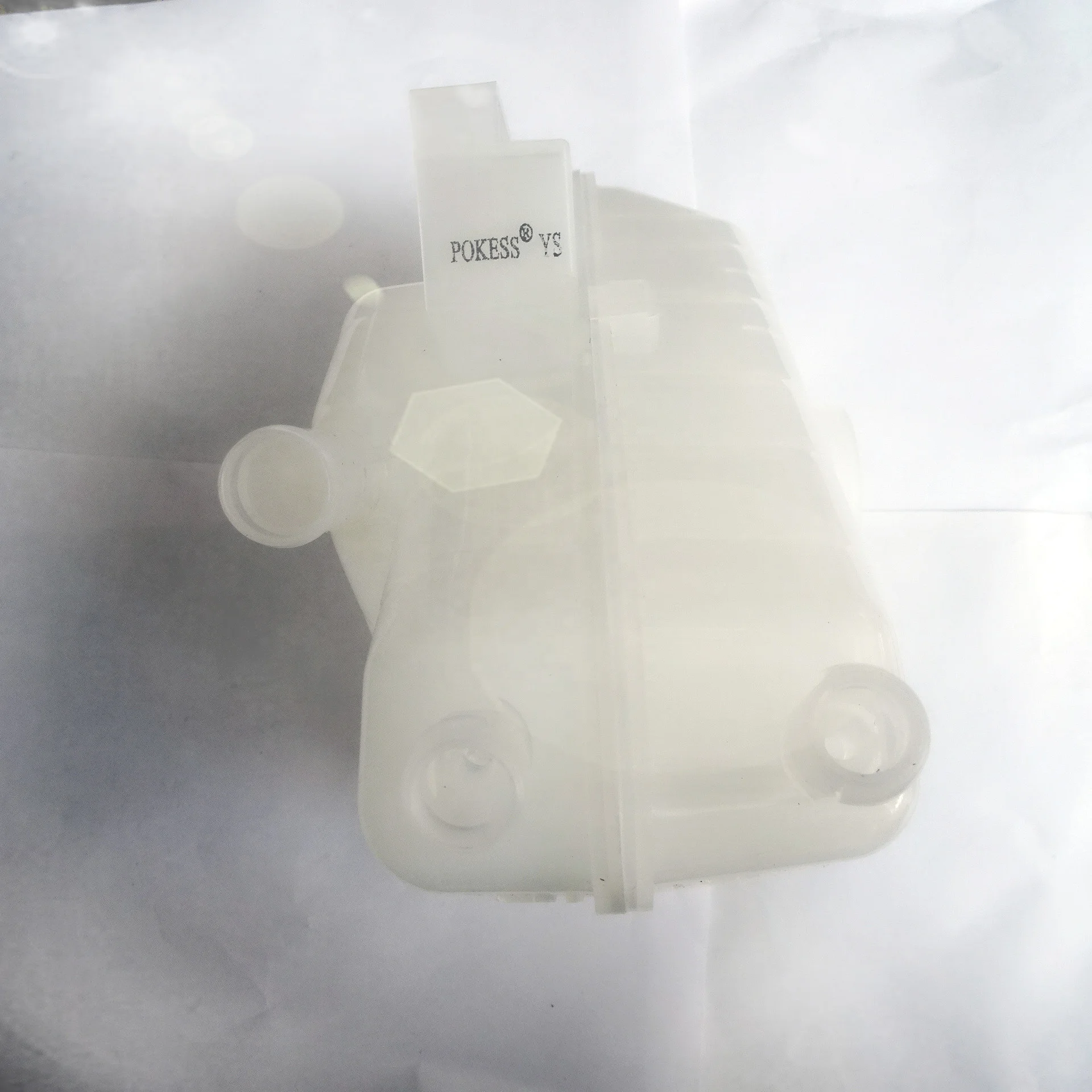 8V218K218AB BE8Z8A080A del motor Auto refrigerante del radiador de agua ...