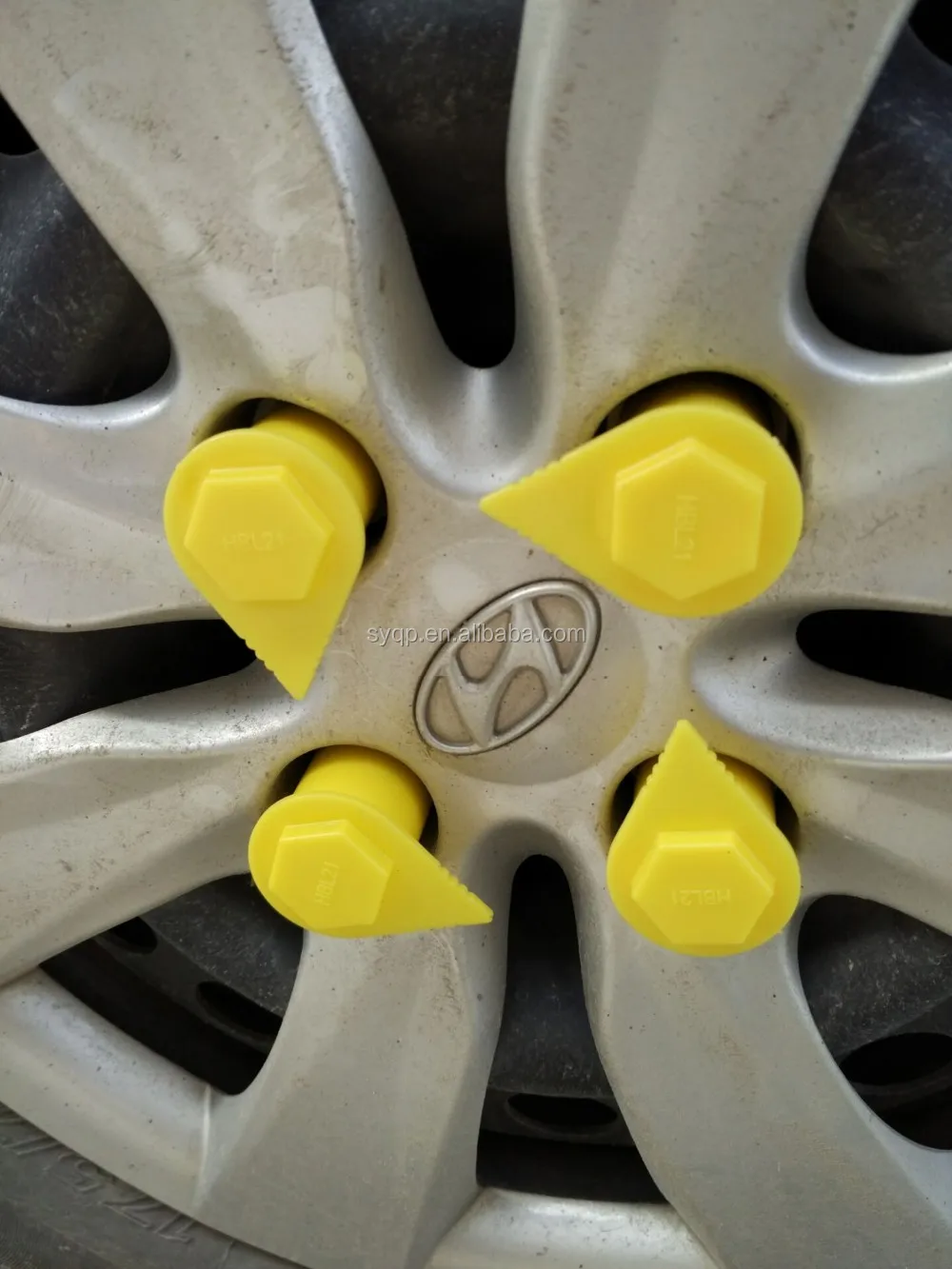 10X285 Squirrel Wheel Nut Retainer - Safe Wheel Solution