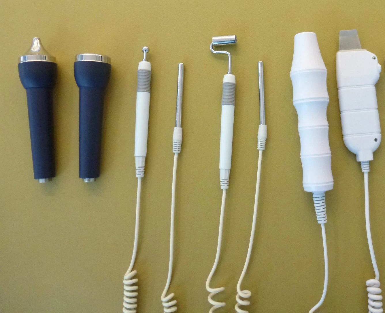 Multifunctional 10 In 1 Beauty Instrument Skin Rejuvenation Wrinkle ...