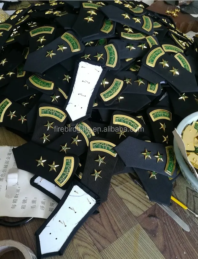 Custom Metal Saudi Arabia Military Beret Hat Emblem Badge - Buy ...