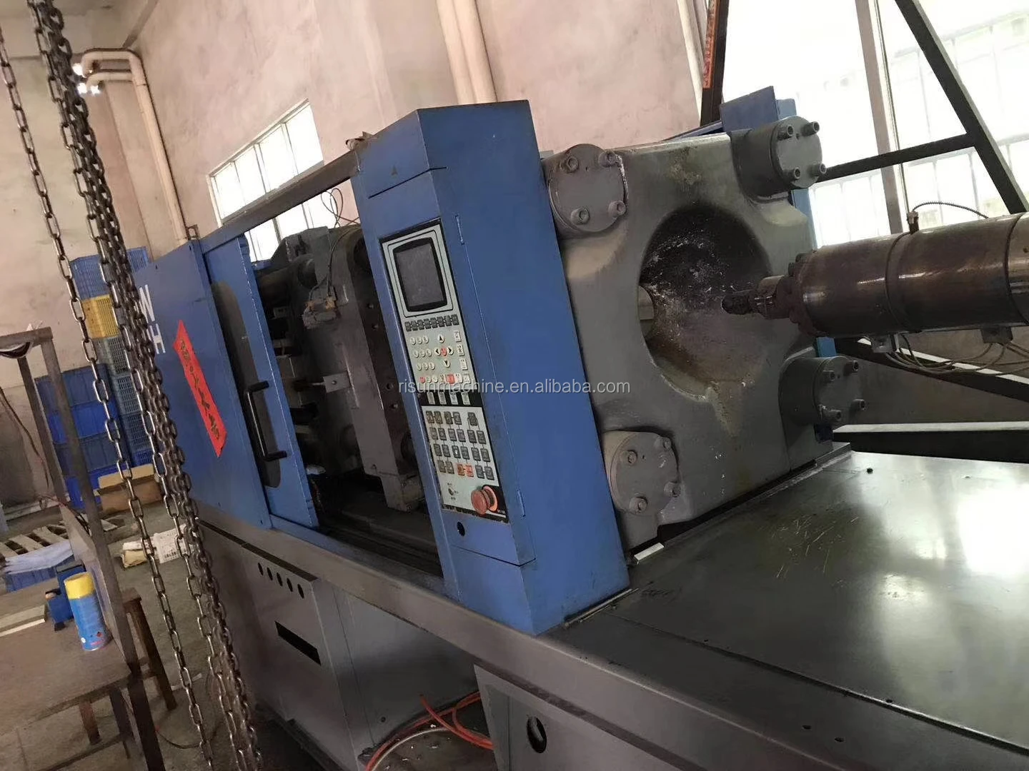 JSW 150T Plastic Injection Molding Machine - Reliable & Durable