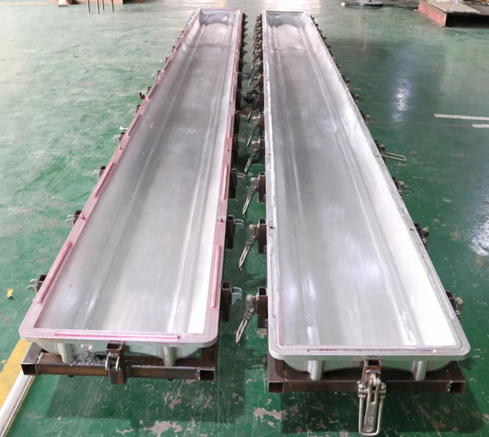 Rotomolding CNC Machine Mold for Traffic Safety Barriers