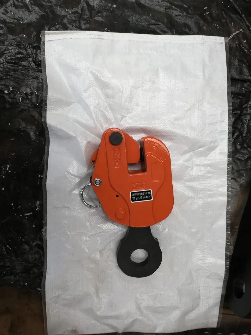 Round Stock Grabs Lifting Clamps For Concrete Pipes - Buy Round Stock ...