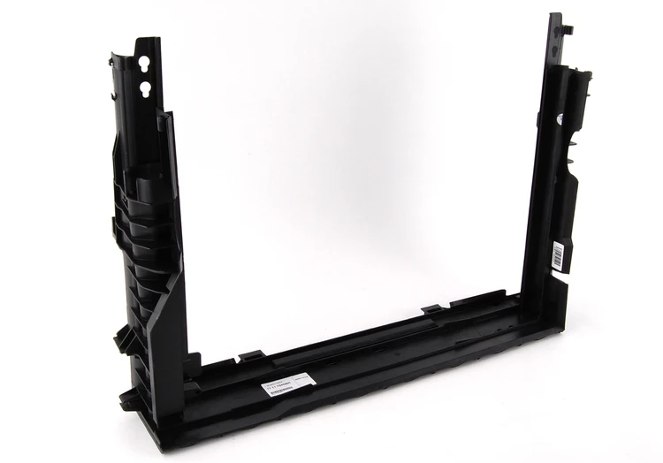 Auto Lower Radiator Carrier Support Frame 17117545866 17117519204 For ...