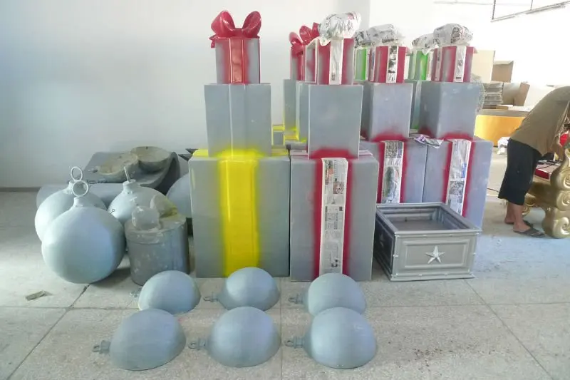 Holiday Decoration Christmas Ball Stack Large Fiberglass Bauble - Buy ...