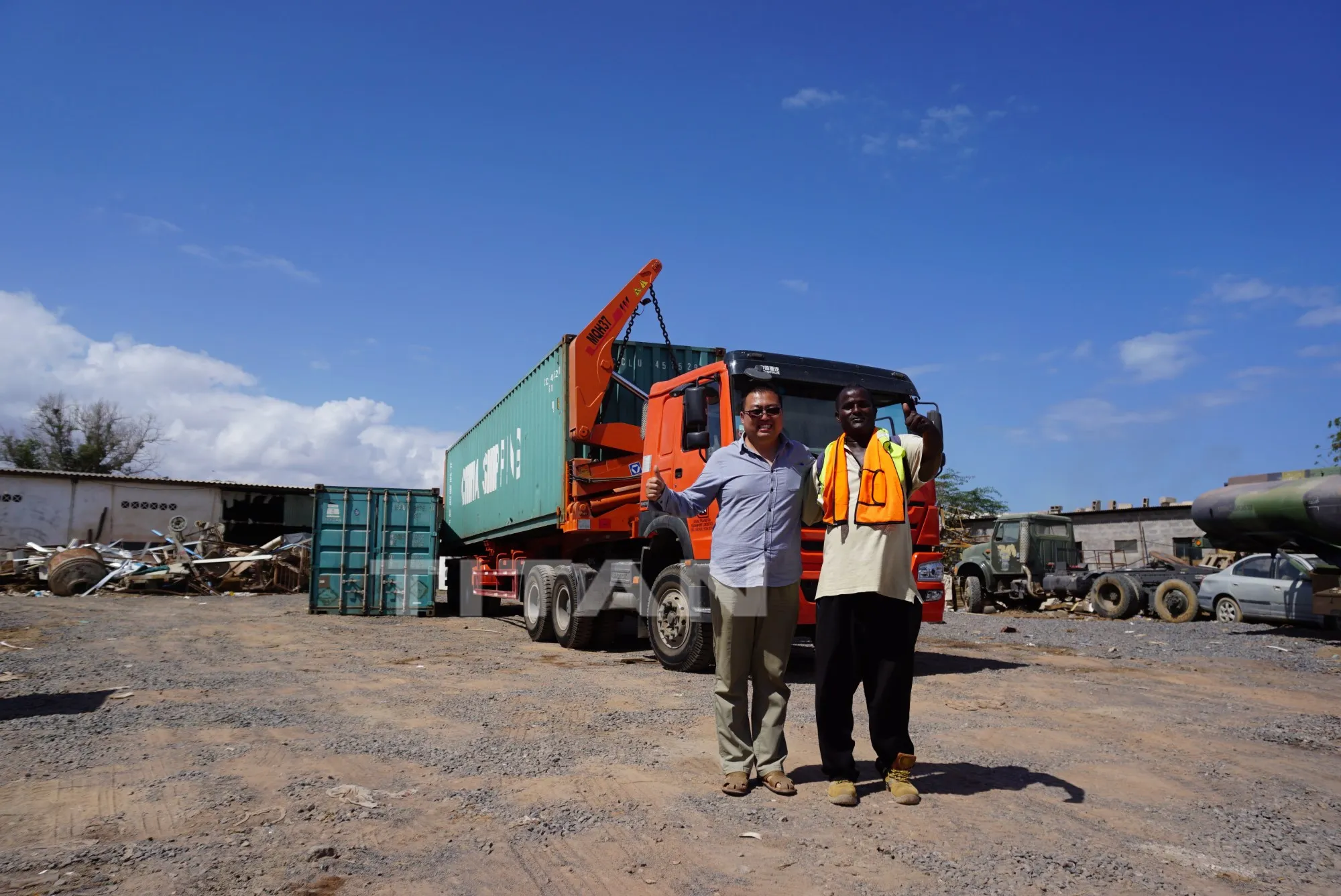 40피트 컨테이너 취급 Sidelifter 자기 측 부하 컨테이너 세미 트레일러 Buy 자체 로더자체 로딩 트레일러사이드 로더 컨테이너 Product On