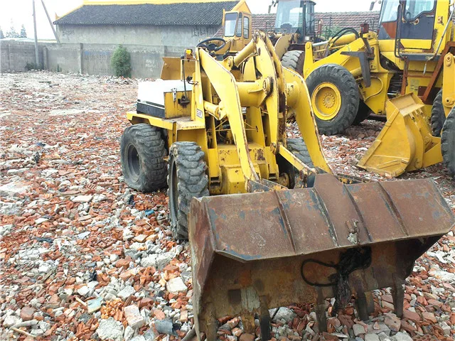 Used TCM Mini Wheel Loader 810 - High Digging Power