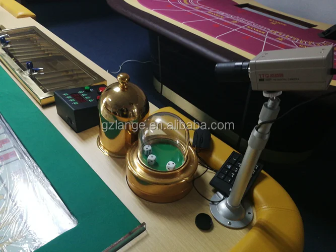 Mini Folding Craps Table Game Set with Sic Bo Shaker