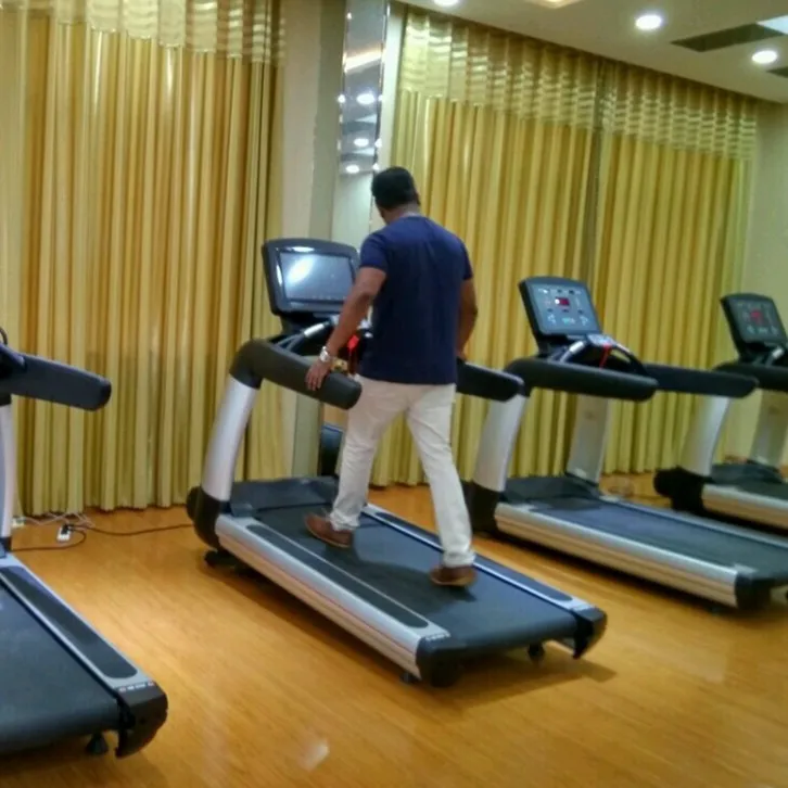 flexible multi-function lady treadmill madam curve treadmill Ms ...