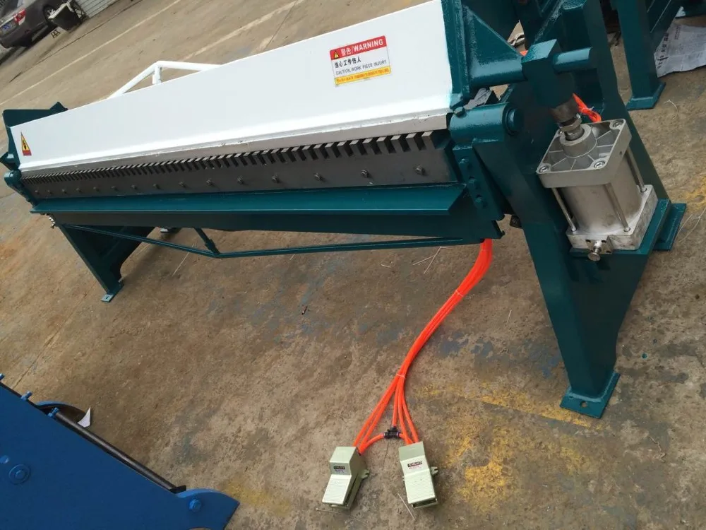 Quality Sheet Hand Folder Machine Max 2.0mm Small Sheet Metal Bending ...