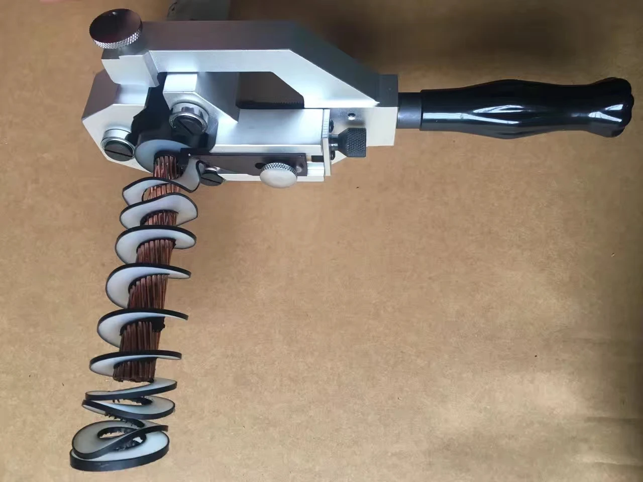 New Type Manual Cable Insulation Removing Plier - Buy Bx-50 Wire ...