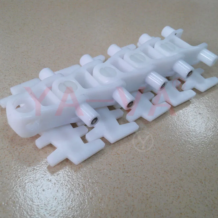 High Friction Plastic Conveyor Belts with Rubber Grip Pads