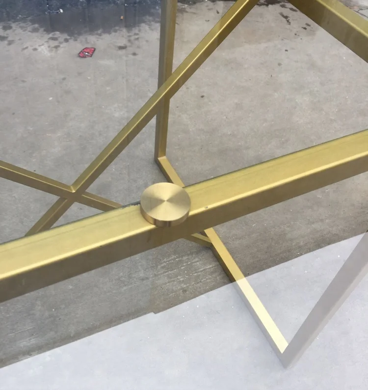 Discount Professional Manufacturer Supplier Gold Metal Glass Event ...