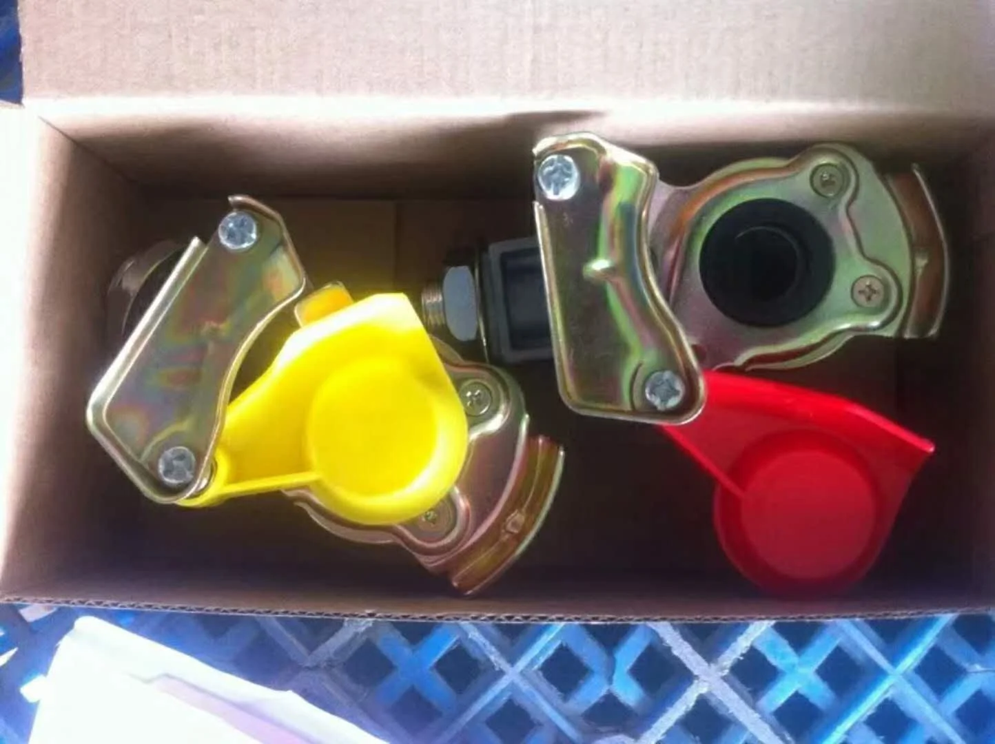 Truck Trailer Glad Hand Palm Coupling 1/2 Inch for Air Brake System