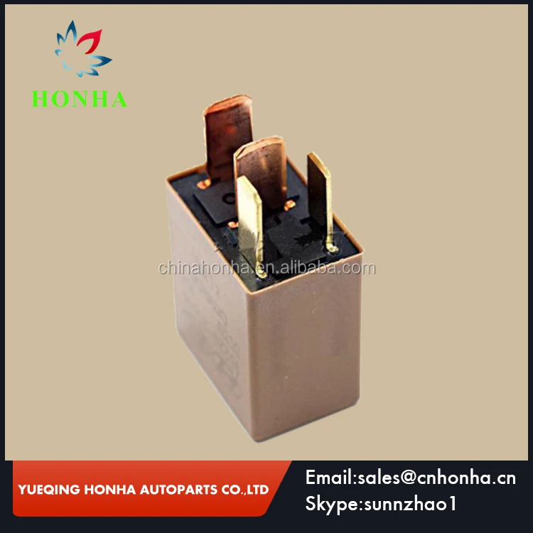 4 Pin Automotive Relay Socket 95220-2S000 DC12V 35A