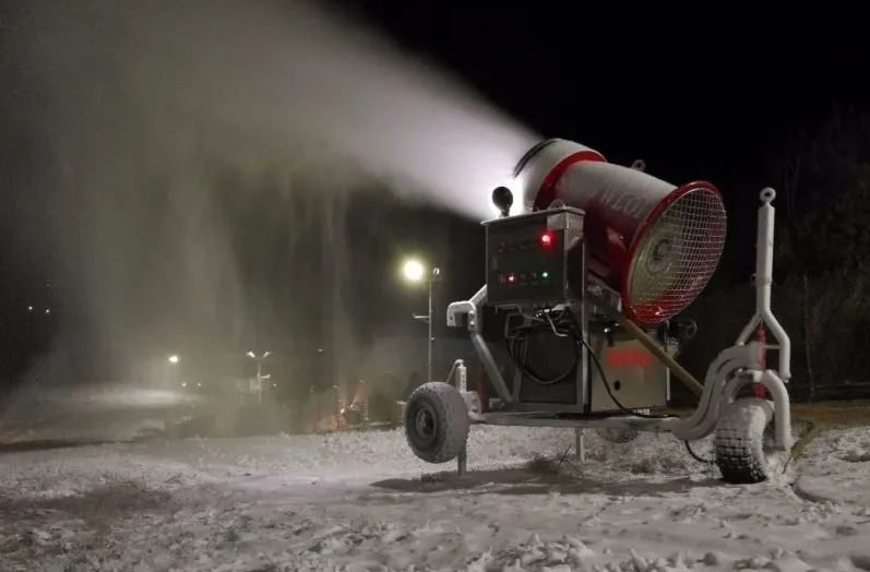 Hot Selling Snow Maker Making Machine In Kazakhstan Ukraine Russia ...