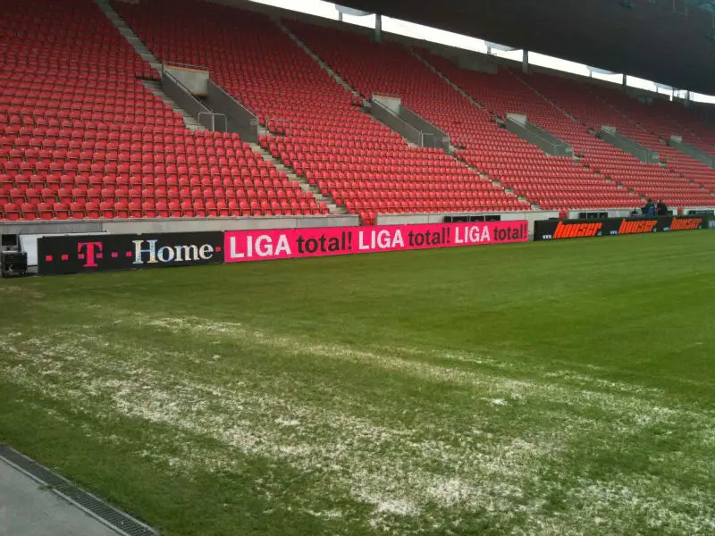 Digitale Stadion Led Display Sport Reclame Led-borden Outdoor Mobiele ...