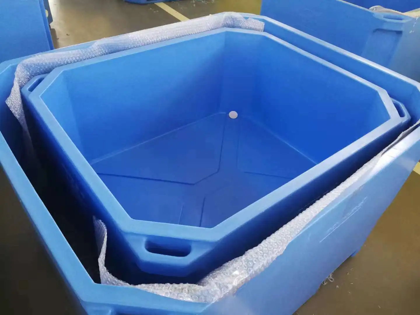 AHIC Super Large Living Fish Transport Container Box