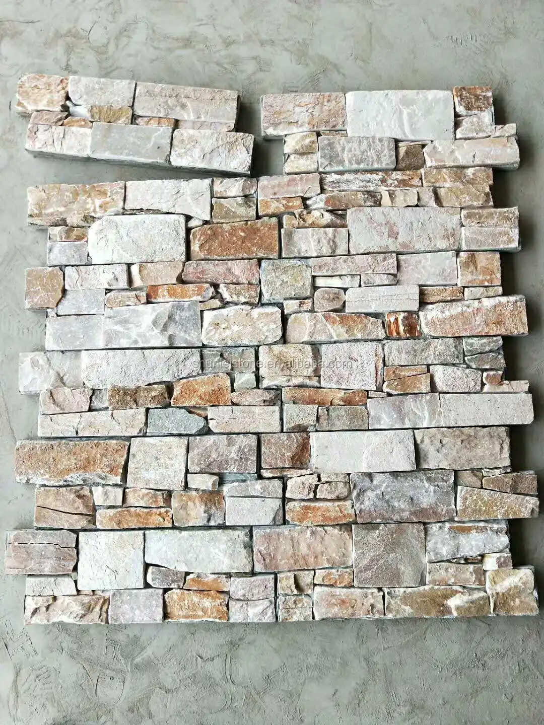 Z Shape Natural Slate Ledge Stone Wall Cladding - Durable & Stylish