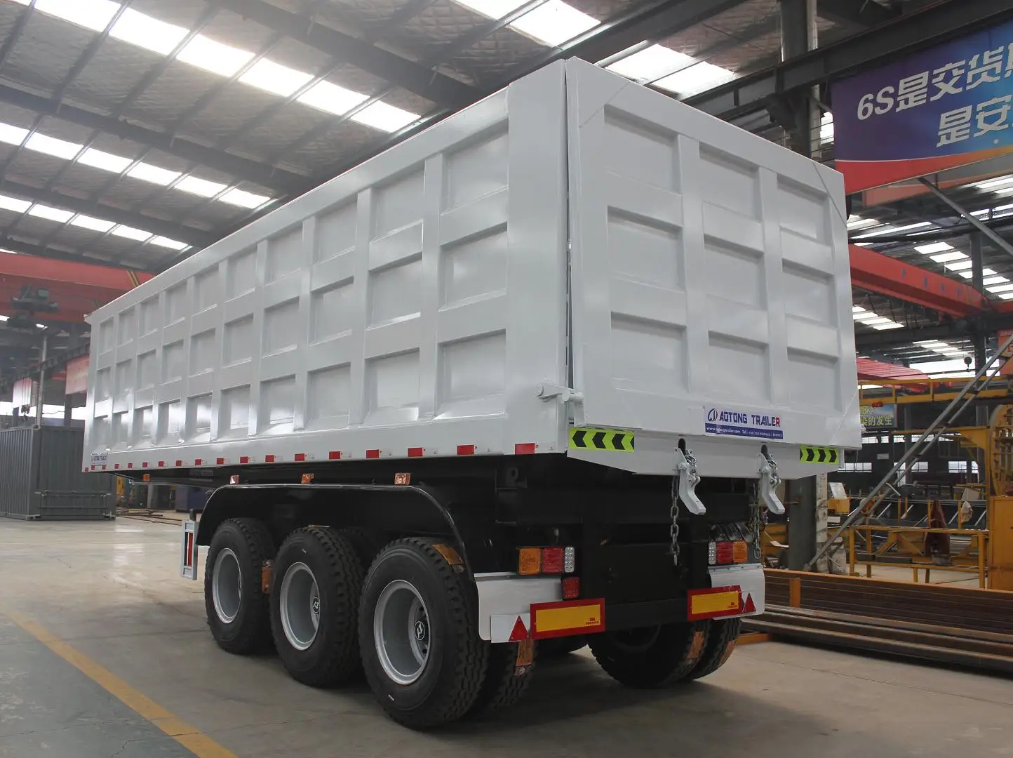 Heavy Duty 3 Axles Tractor Tipper Trailer And Axle Farm Trailer - Buy ...