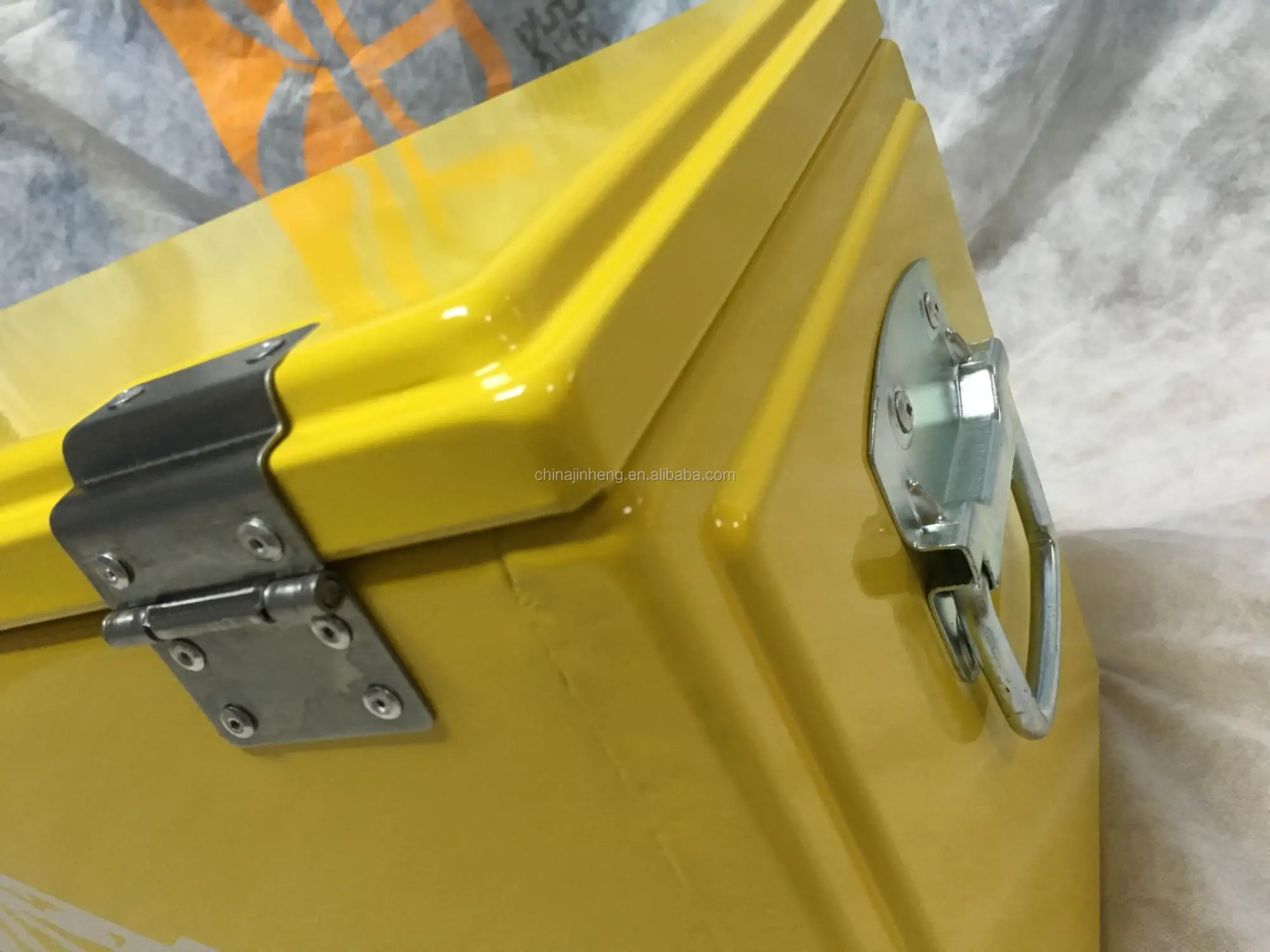 20l Corona Popular Metal Beer Cooler Box Ice Insulated Box - Buy 20l ...