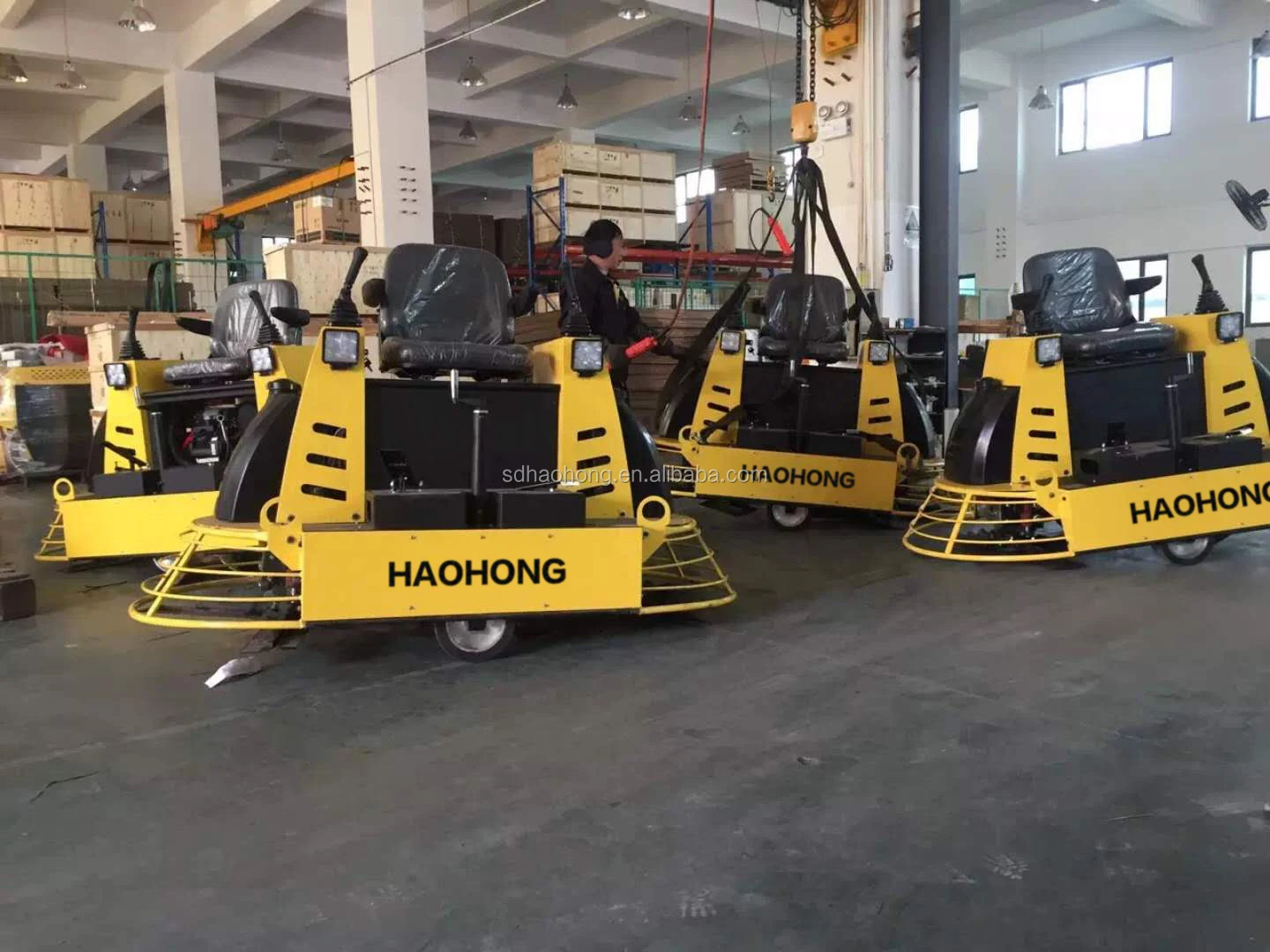 High Efficiency Concrete Smoothing Machine - 75in Width