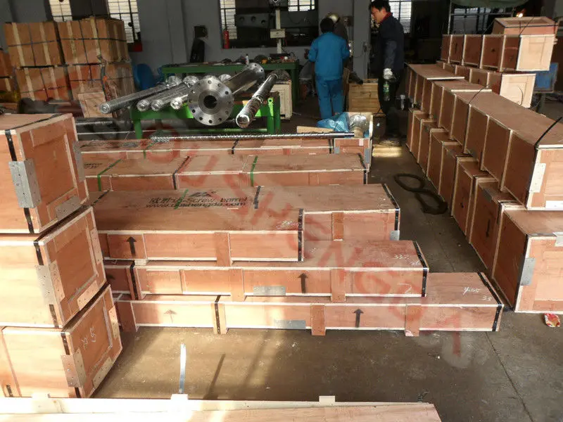 Screw and Barrel for Ferromatik Milacron Plastic Injection Molding ...