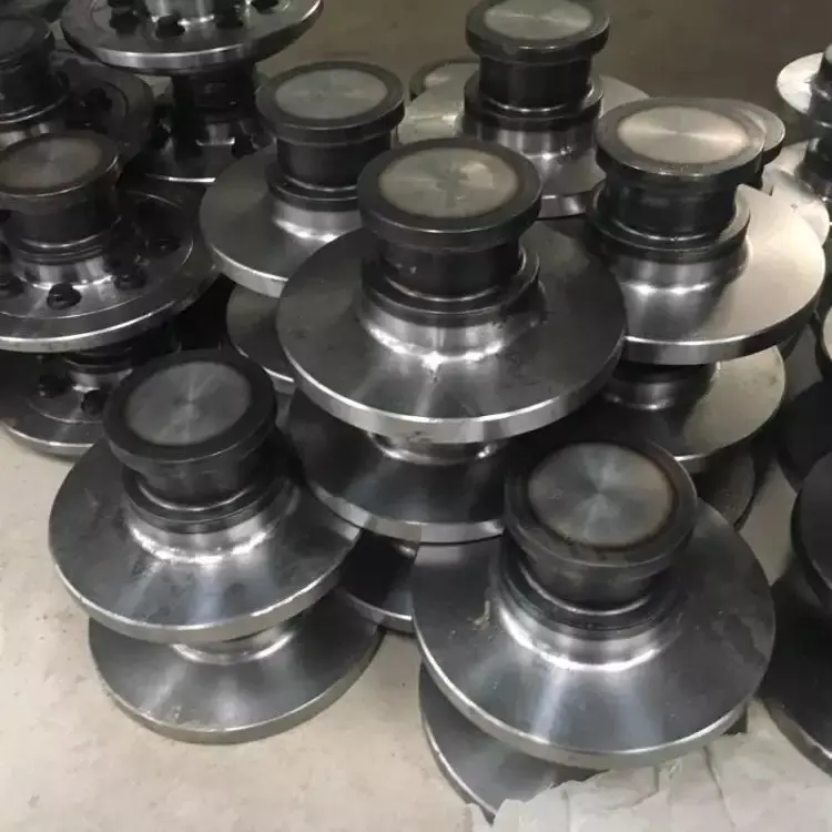 Standard Wielding Type 2 Inch/3.5 Inch Tractor King Pins - Buy King Pin ...