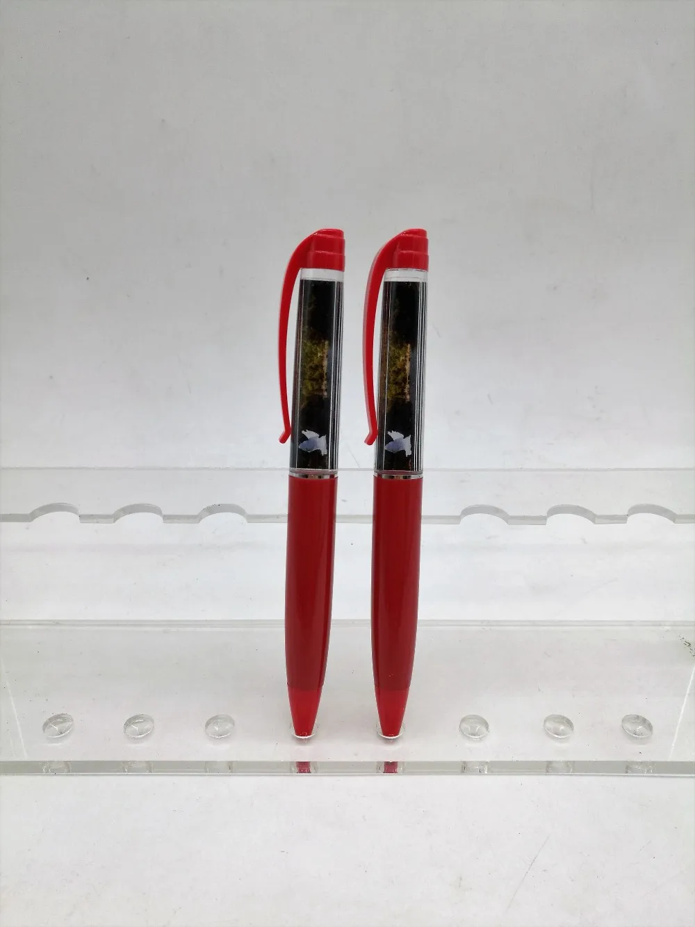 Liquid Filled Floater Pen With Floating Movie Character - Buy Floating ...