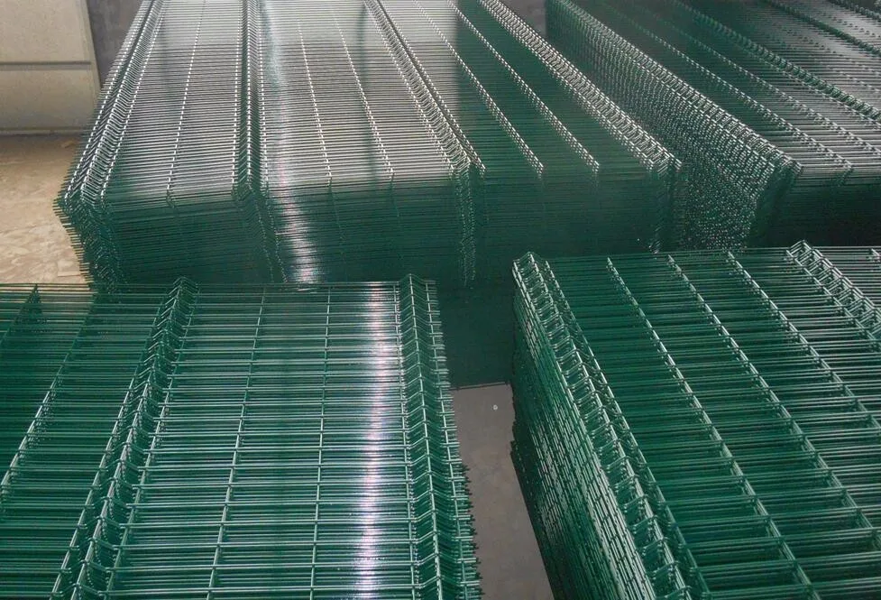 High Quality Peach Post 70x100mm Fence for Road and Garden