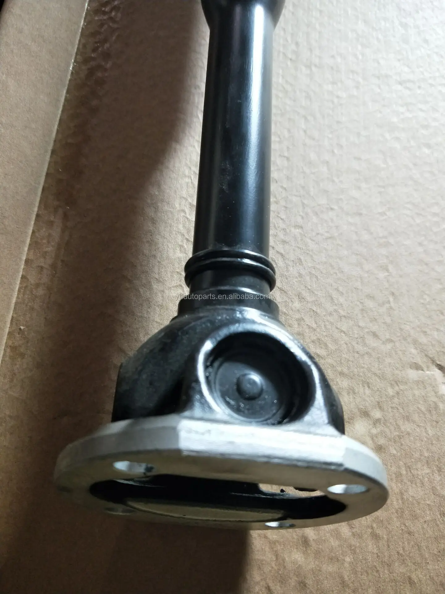 用于梅赛德斯-奔驰 C300 W205 15-18 Propshaft 传动轴驱动轴 A2044100000 2044100000 204 ...