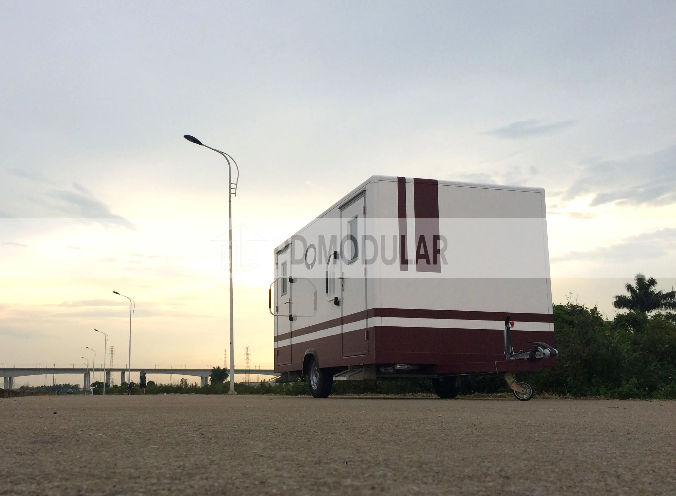 Luxury Prefab Modular Trailer Toilets - Steel & Sandwich Panels