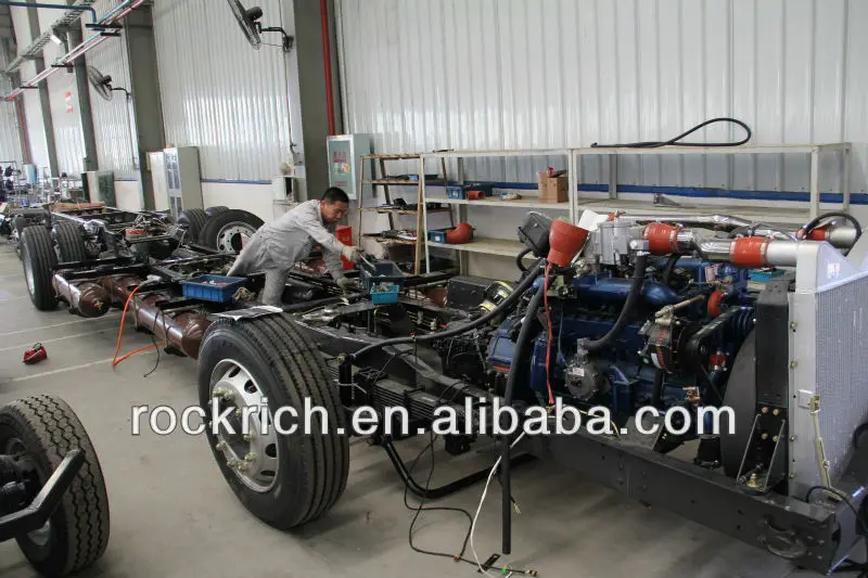 11m Cng Front Engine Dongfeng Bus Chassis - Buy Dongfeng Bus Chassis ...