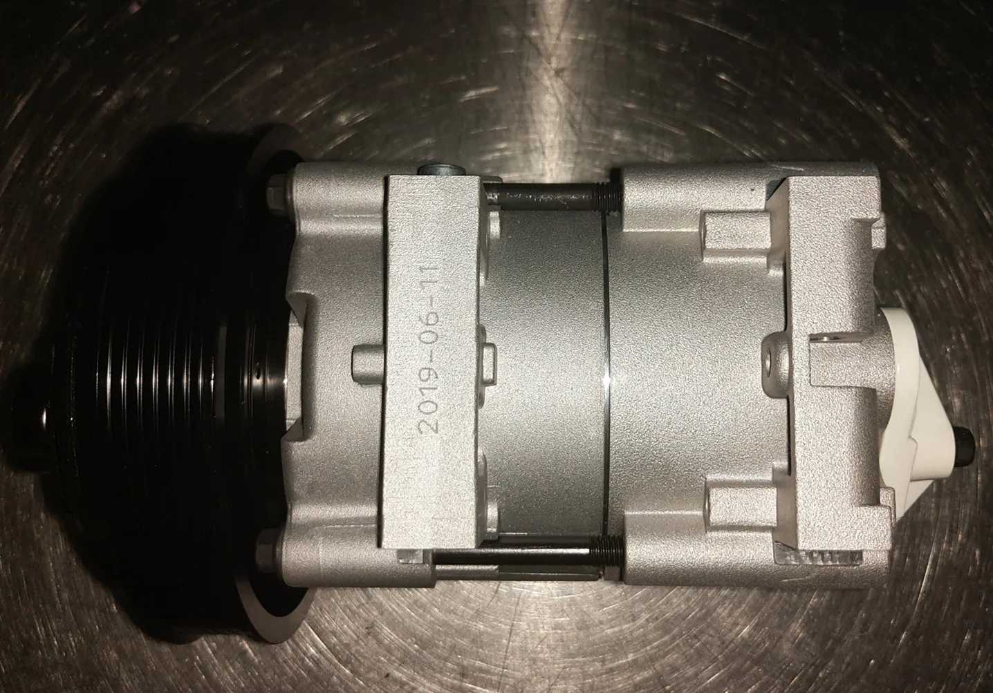 Brand New Auto Air Condition Compressor FS10 for Ford Focus