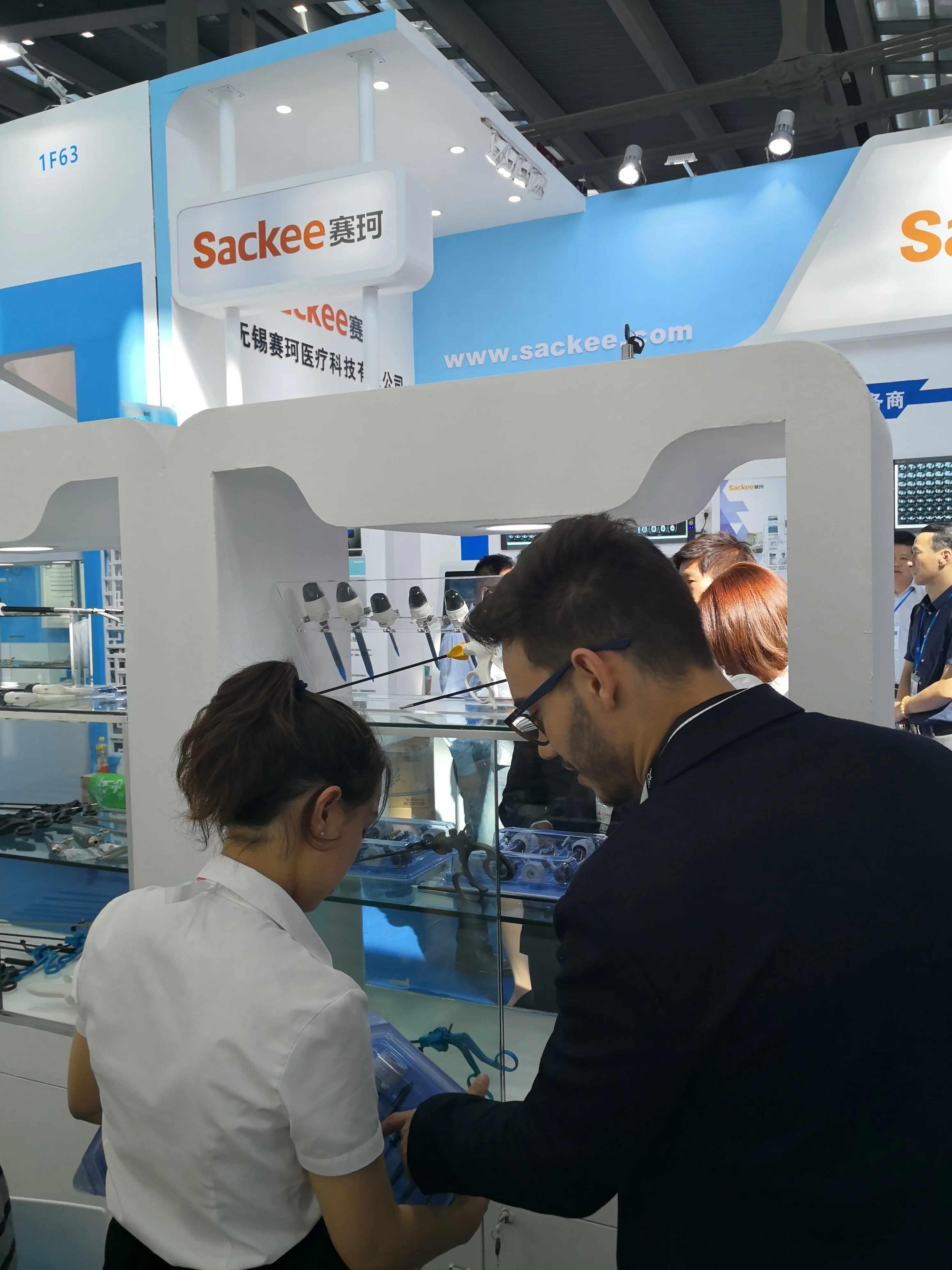 Laparoscopic Disposable Bladeless Trocar Kit Obturator Cannula With ...