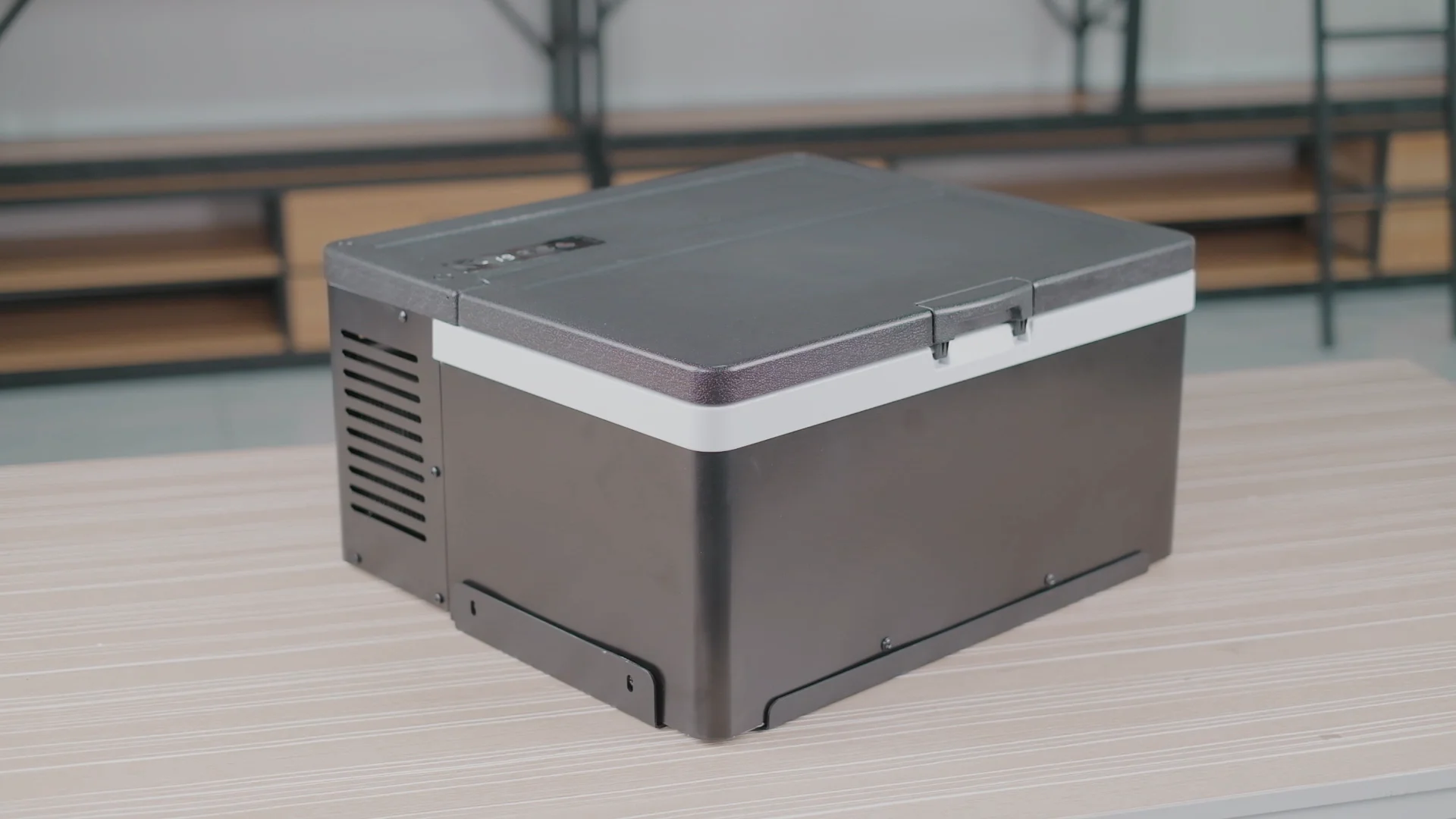 Arc22 19.7l Mini Car Fridge Freezer Combination Rv Caravan Truck Ac/dc ...